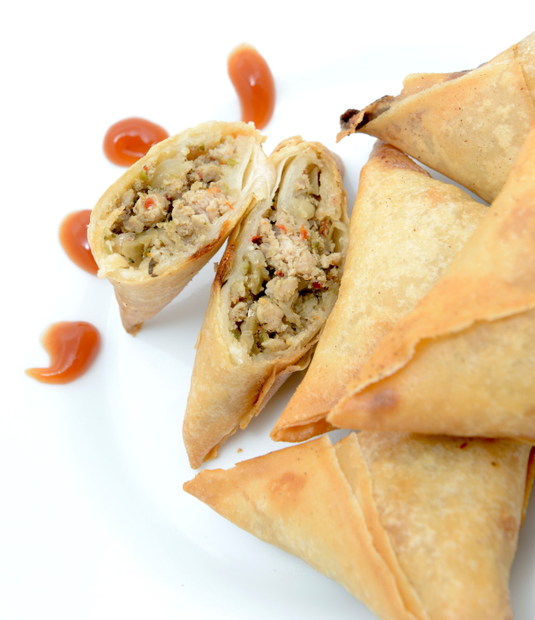 Halal Chicken Samosa - (Grade B) - UK Frozen Food